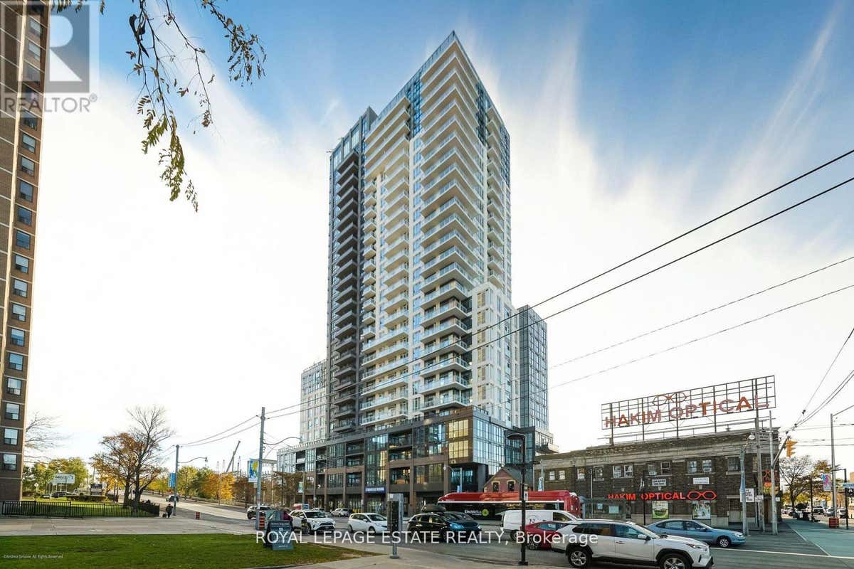 2206 - 286 MAIN STREET, Toronto (East End-Danforth), ON M4C0B3 Home For Rent | RE/MAX | E12583066