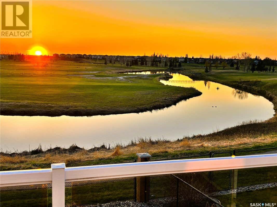 8083 Fairways West DRIVE, Regina, SK S4Y0A4 À vendre | RE/MAX | SK014332