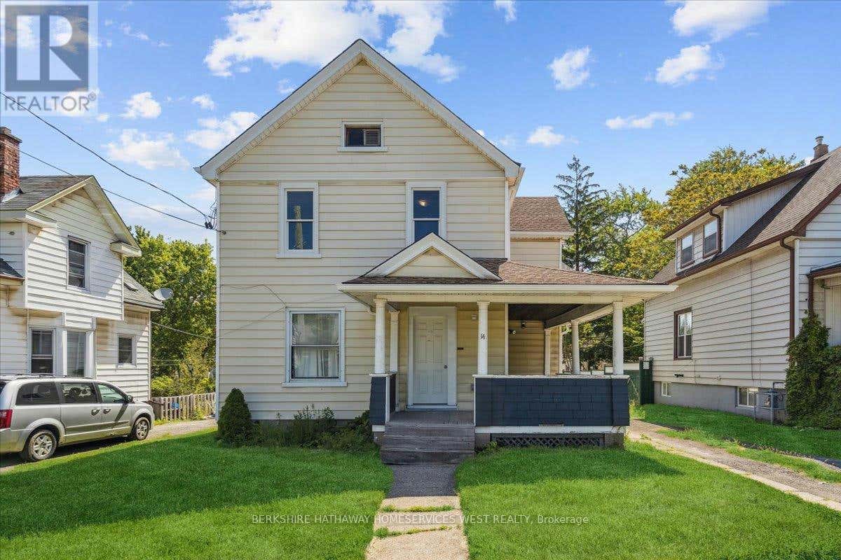 14 TASKER STREET, St. Catharines, ON L2R3Z8 À vendre | RE/MAX | X9309950