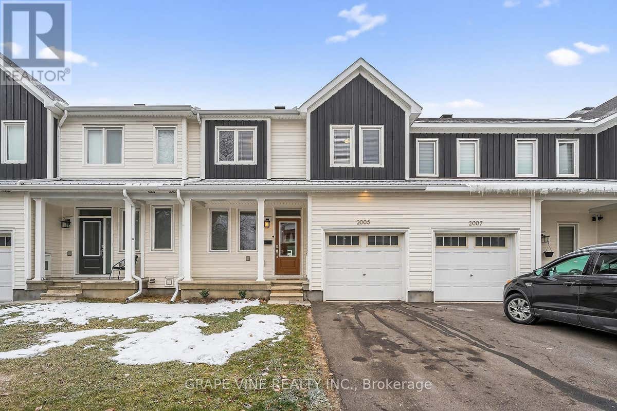 2005 POSTILION STREET, Ottawa, ON K0A2Z0 House For Sale | RE/MAX | X12585010