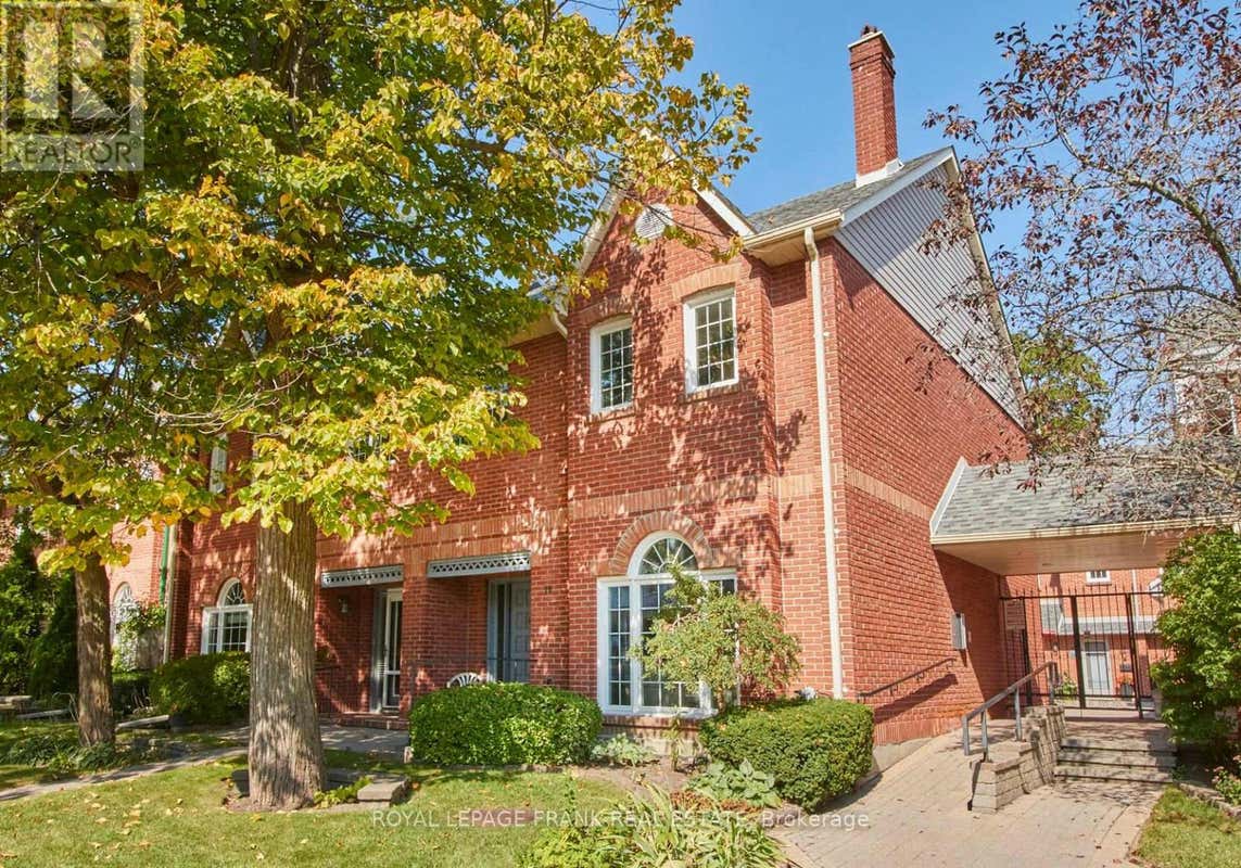 Whitby Downtown Whitby Real Estate - Houses for Sale in Whitby Downtown ...