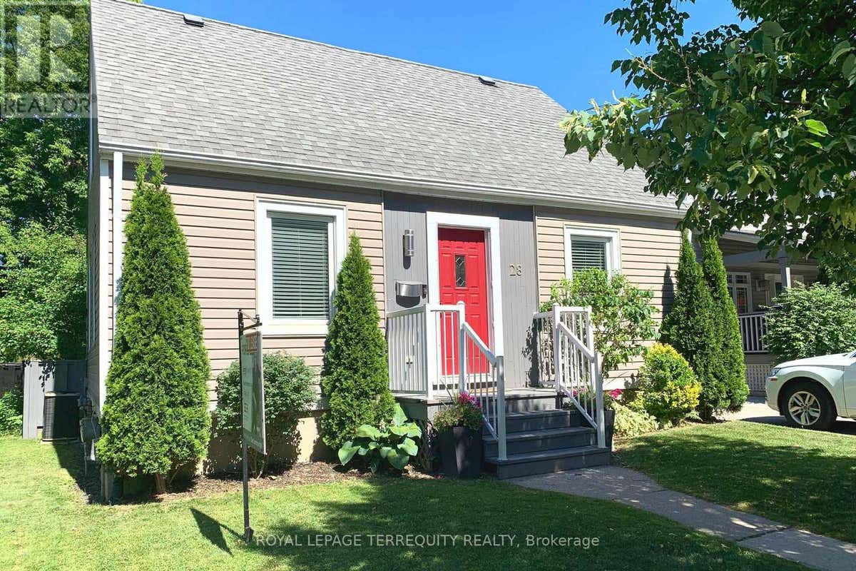 28 FURNIVAL ROAD, Toronto (O'Connor-Parkview), ON M4B1W3 À louer | RE ...