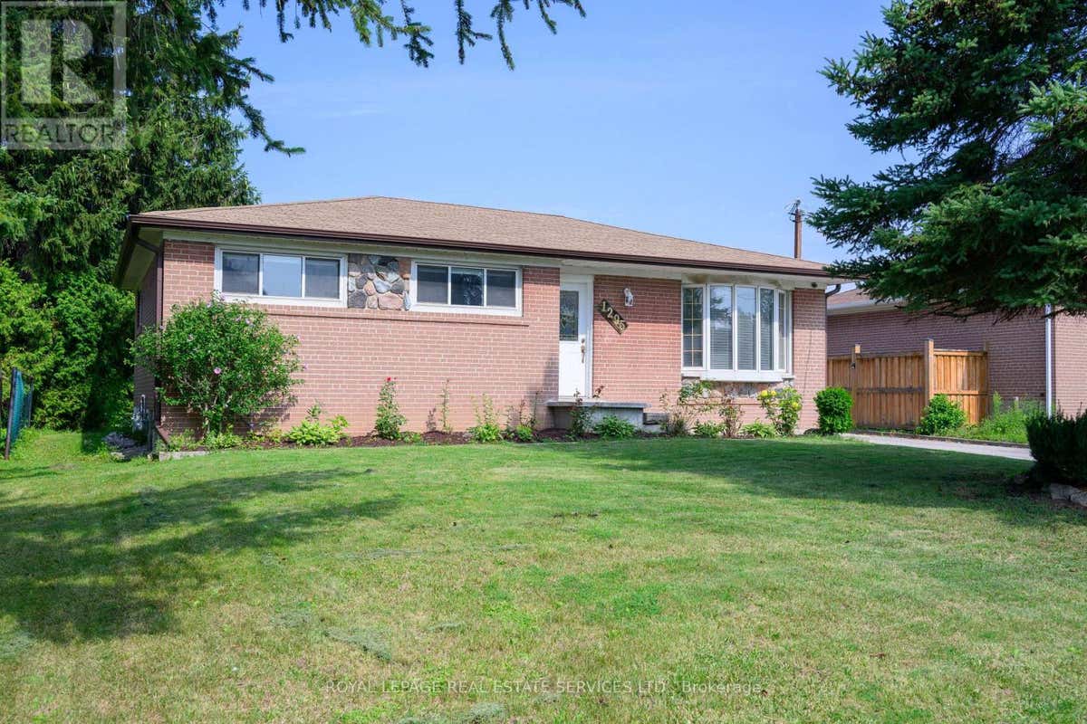 LOWER - 1295 PINEGROVE ROAD, Oakville (WO West), ON L6L2X2 Home For ...