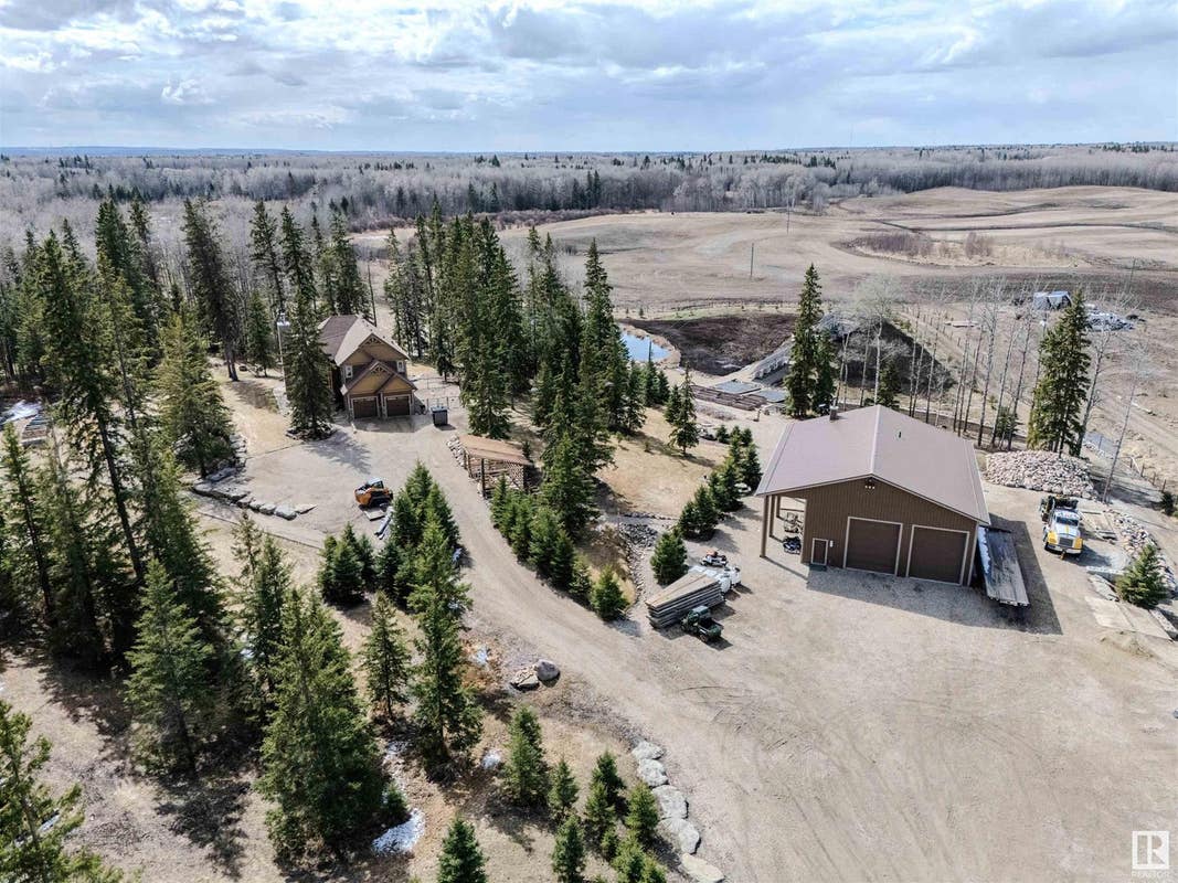 53226 RGE ROAD 24, Rural Parkland County, AB T7Y0C9 House For Sale | RE ...