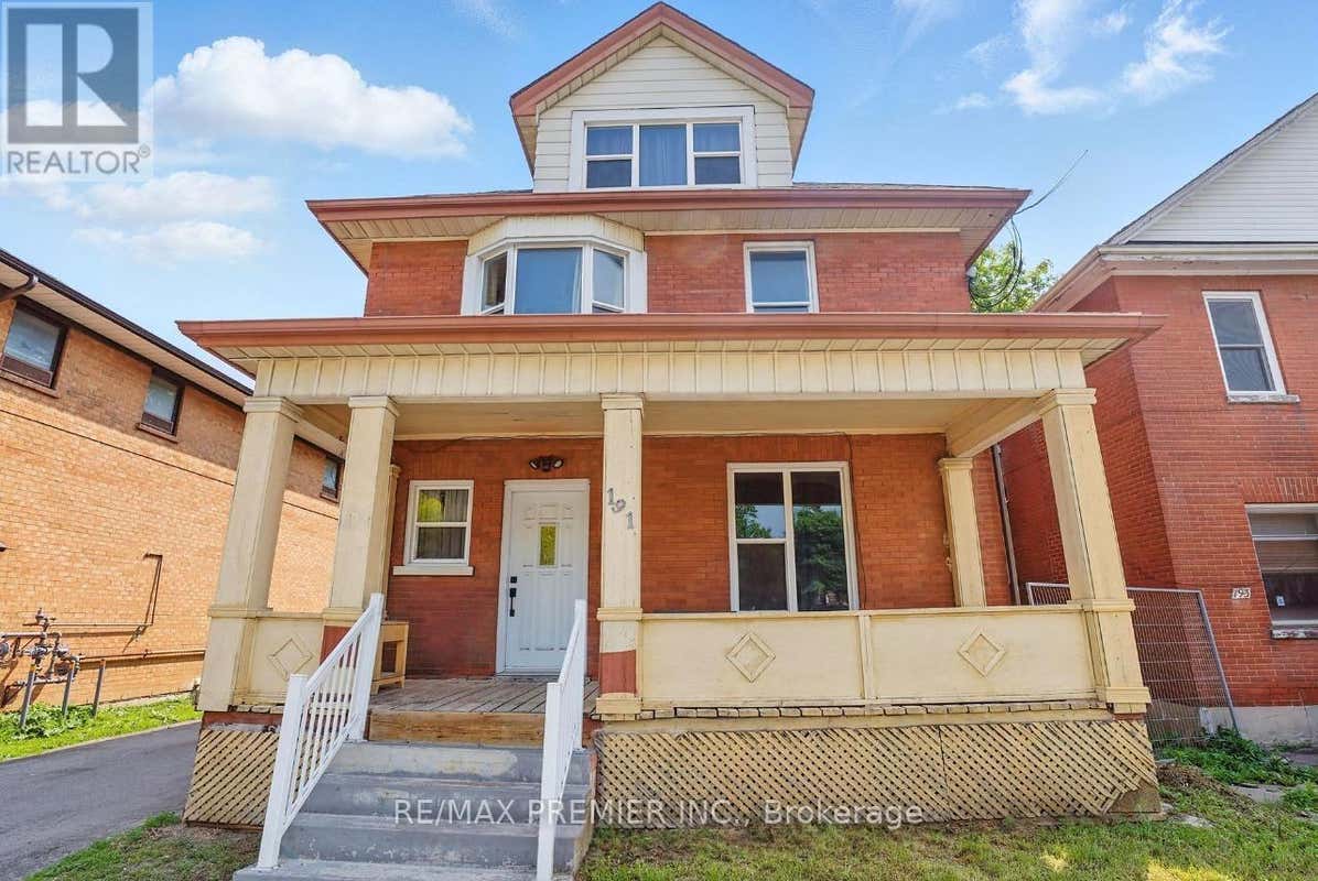 MAIN - 191 SIMCOE STREET S, Oshawa (Central), ON L1H4H2 Duplex For Sale ...