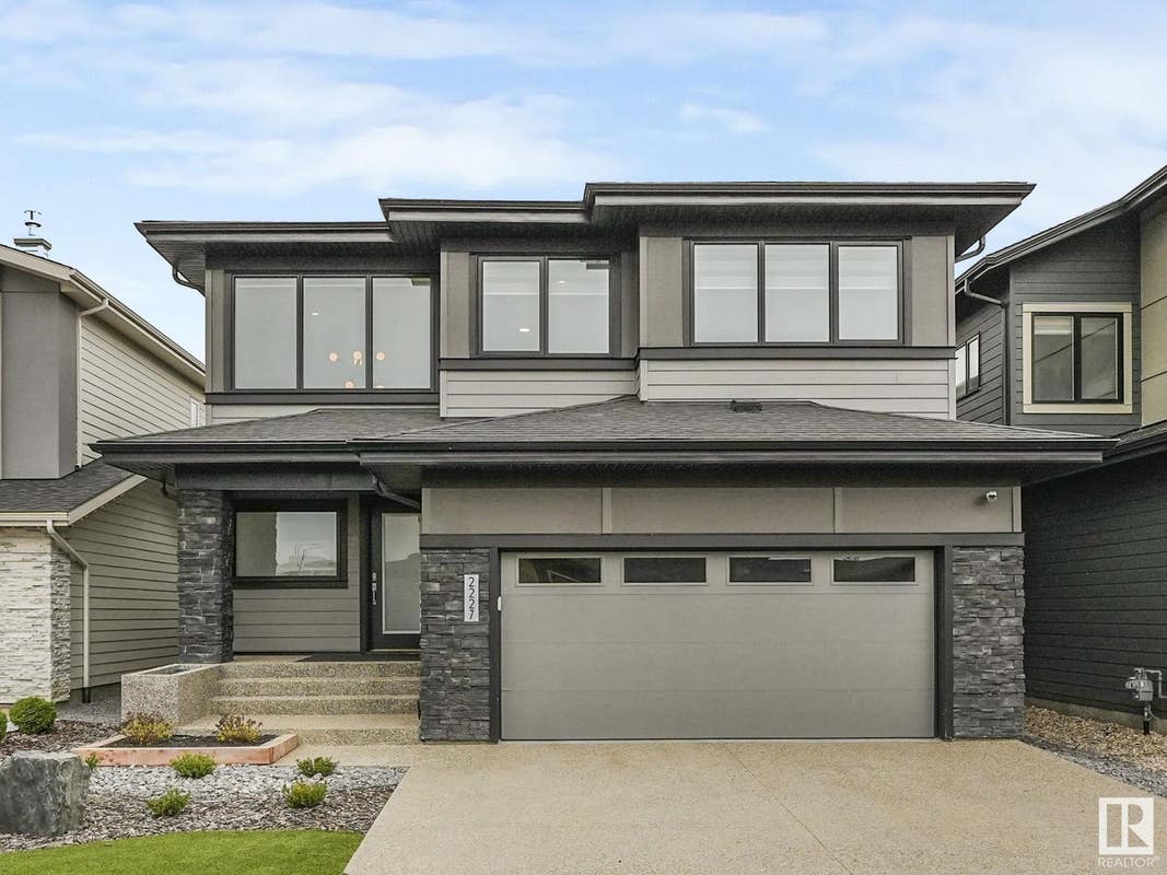 2227 KELLY CR SW, Edmonton, AB T6W3R8 House For Sale | RE/MAX | E4441887