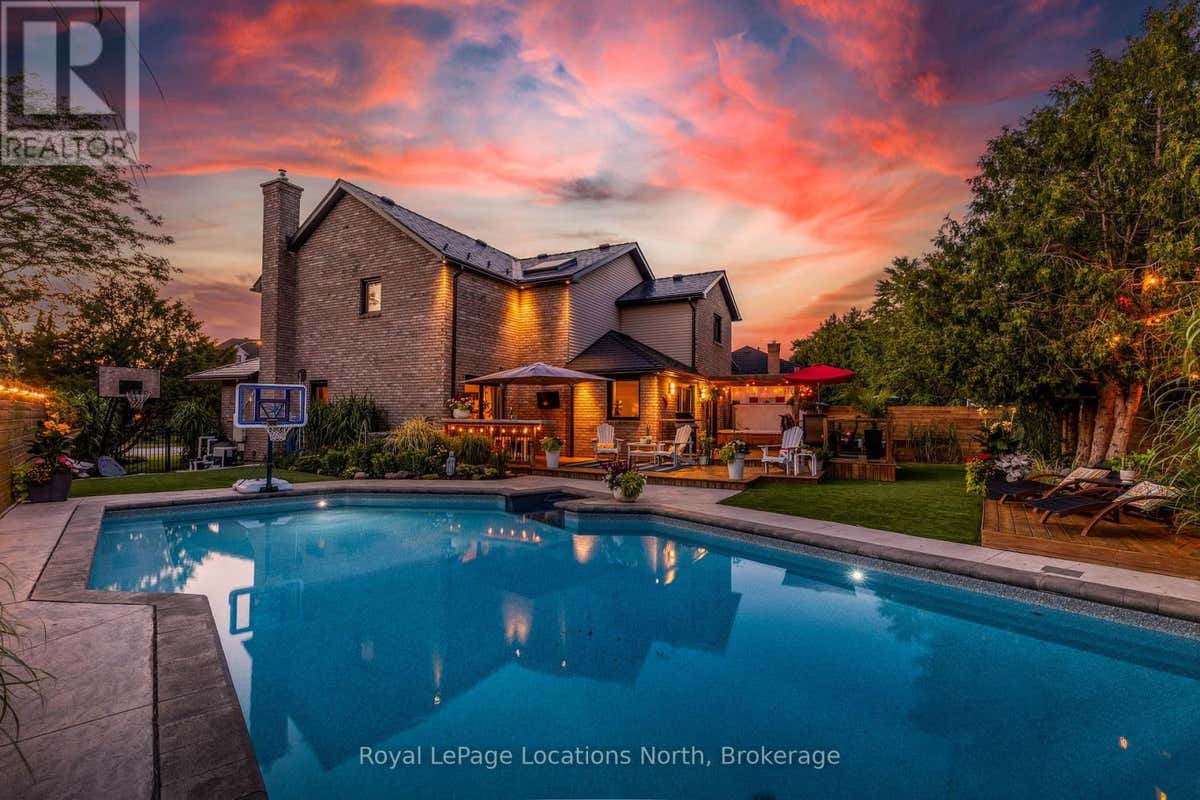 8 BURNSIDE COURT, Collingwood, ON L9Y4R7 House For Sale | RE/MAX ...