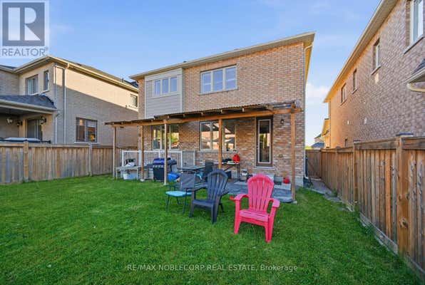 15 GOULD CRESCENT, NEW TECUMSETH (BEETON), ON L0G 1A0 À vendre | REMAX ...