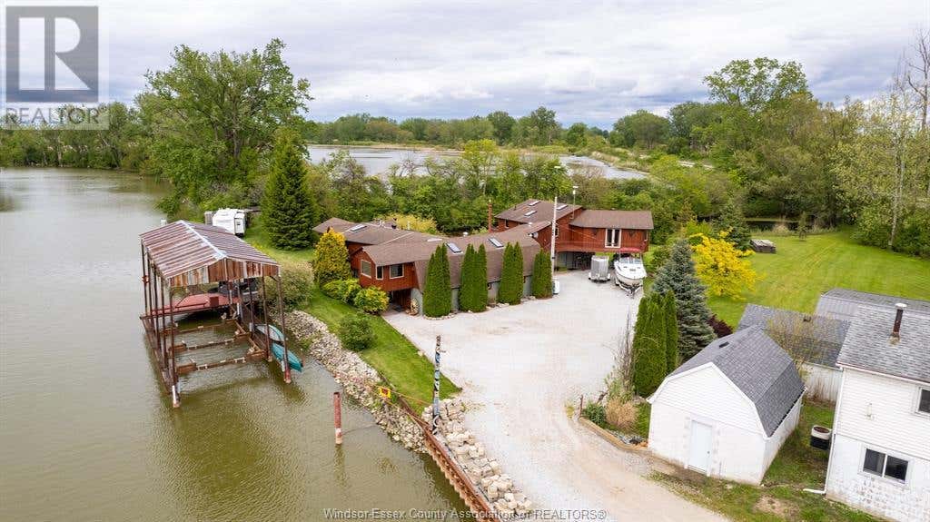 24559 DASHWHEEL ROAD, Chatham-Kent, ON N0P2L0 House For Sale | RE/MAX ...