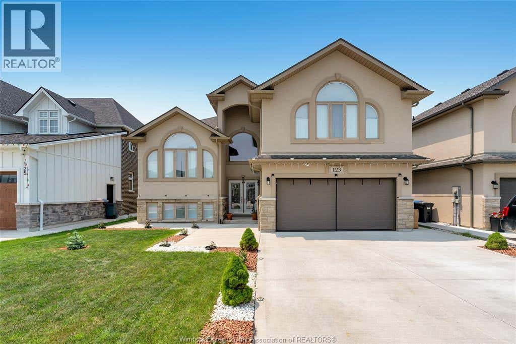 123 SUMMER STREET, Belle River, ON N8L0G8 House For Sale | RE/MAX ...