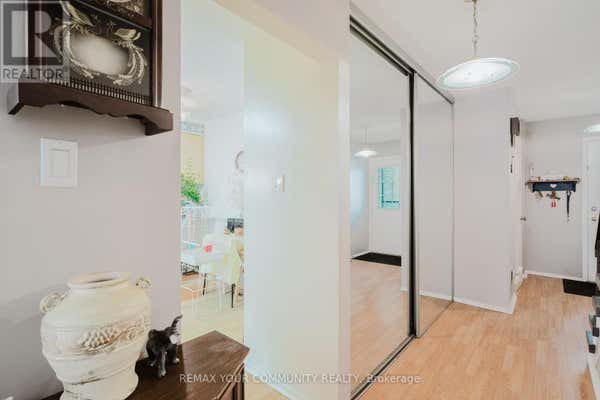 27 DUNKELD WAY, MARKHAM (ROYAL ORCHARD), ON L3T 4Y8 Condo For Sale ...