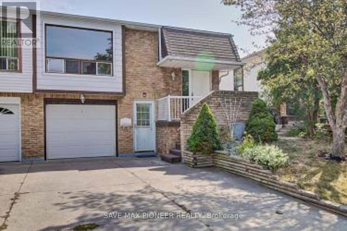 122 CENTRE STREET N, Brampton (Brampton North), ON L6V2Z3 House For ...