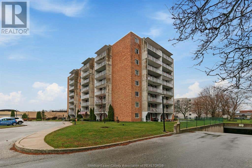 120 PICKERING Unit# 703, Amherstburg, ON N9V3N3 Condo For Sale | RE/MAX ...