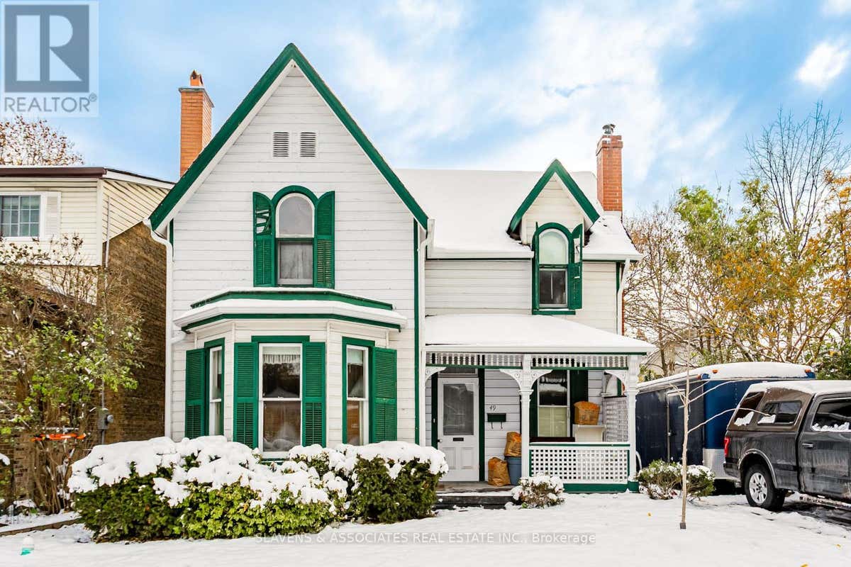 49 QUEENS DRIVE, Toronto (Weston), ON M9N2H3 House For Sale | RE/MAX ...