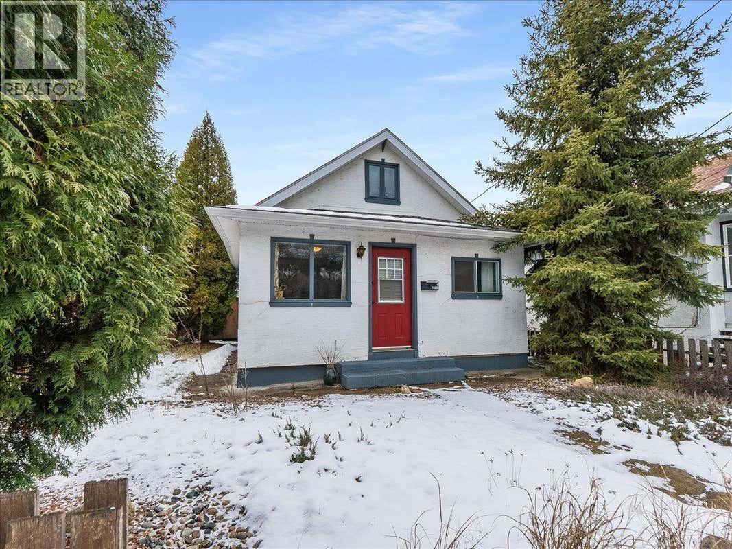Trail Houses For Sale Real Estate - Houses for Sale in Trail Houses For ...