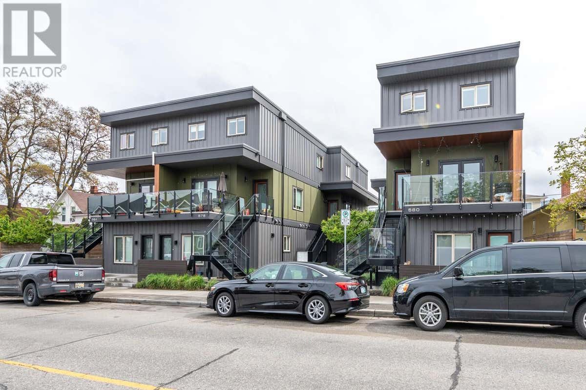 564, 576 & 580 ELLIS Street, Penticton, BC V2A4M3 À vendre | RE/MAX ...