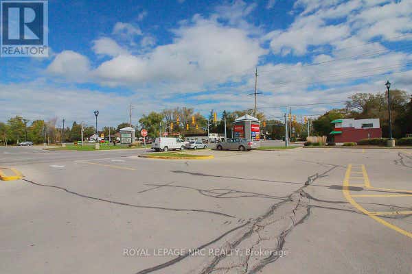 302 - 485 THOROLD ROAD, WELLAND (PRINCE CHARLES), ON L3C 3X1 À vendre ...