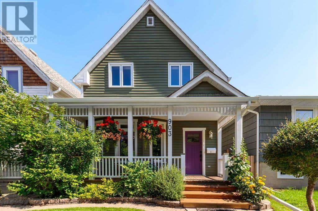 903 3 Avenue NW, Calgary, AB T2N0J7 House For Sale | RE/MAX | A2243940