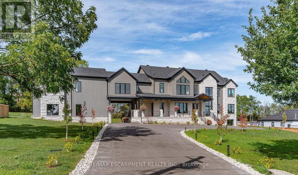 8920 WELLINGTON RD 124, Erin, ON N1H6H7 House For Sale | RE/MAX | X9375452