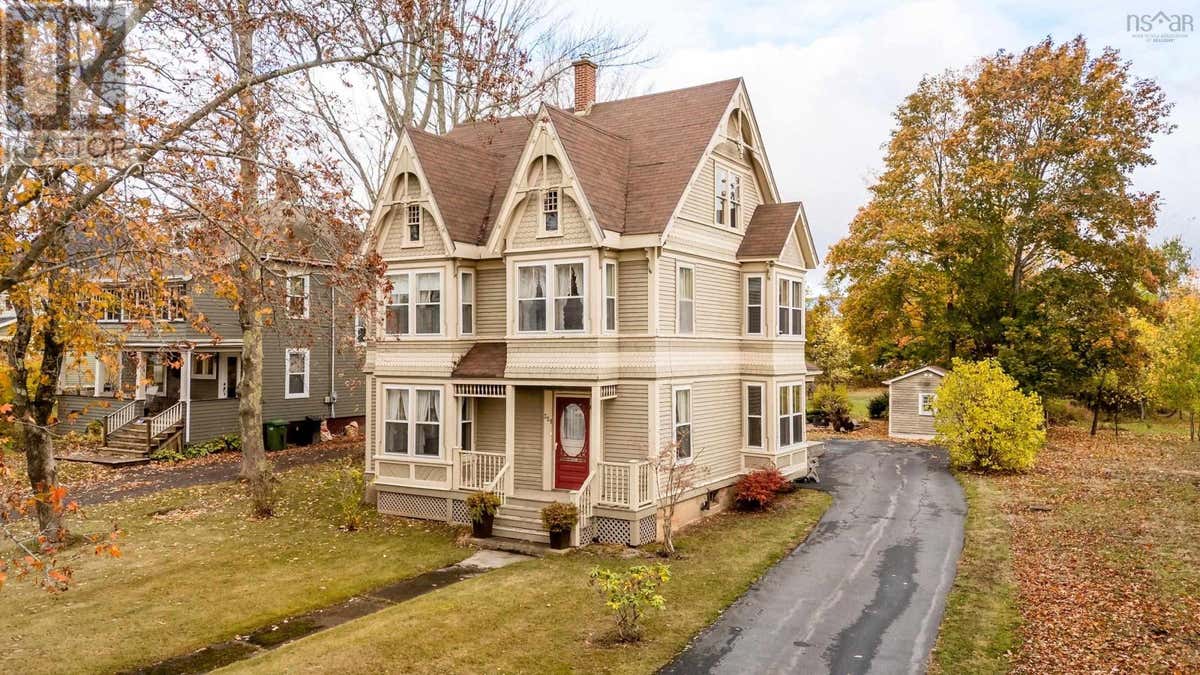 359 Granville Street E, Bridgetown, NS B0S1C0 House For Sale | RE/MAX ...