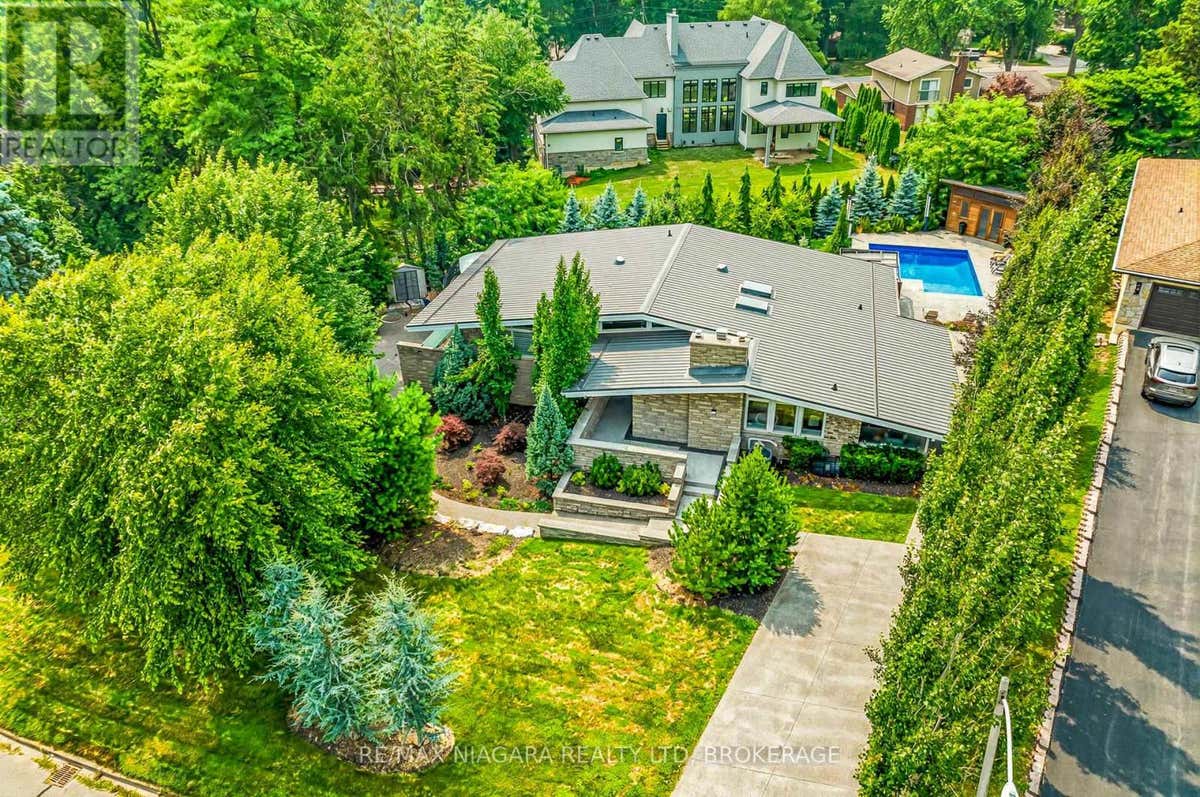 2 MALLETTE CRESCENT, Niagara-on-the-Lake (St. Davids), ON L0S1J0 House ...