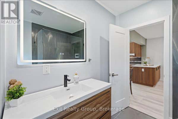 24 WILKINS STREET, BELLEVILLE (THURLOW WARD), ON K8P 1P1 House For Sale ...