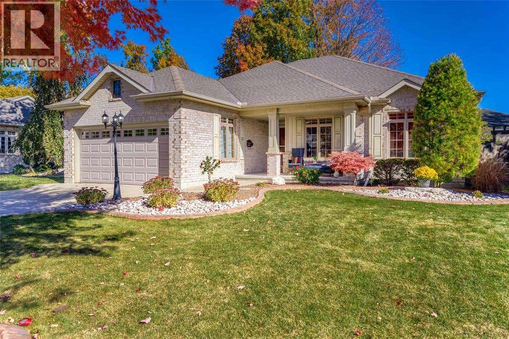 Sarnia Ontario Real Estate - Houses for Sale in Sarnia Ontario | REMAX