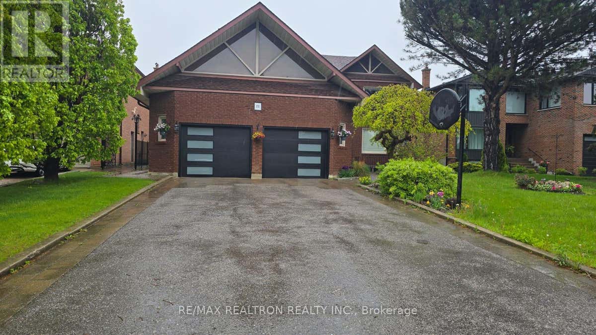 22 TANNERY COURT, Richmond Hill (Mill Pond), ON L4C7V4 Home For Rent ...