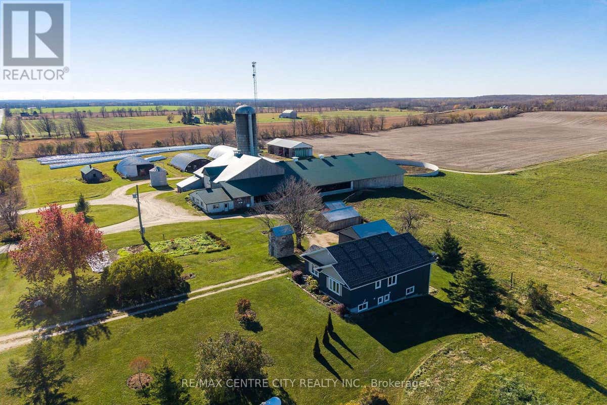 595224 4TH LINE, Blue Mountains, ON N0H2E0 House For Sale | RE/MAX ...