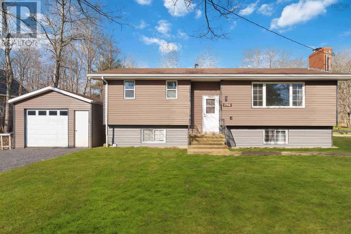1586 Webster Street, Coldbrook, NS B4R1A2 À vendre | RE/MAX | 202522441