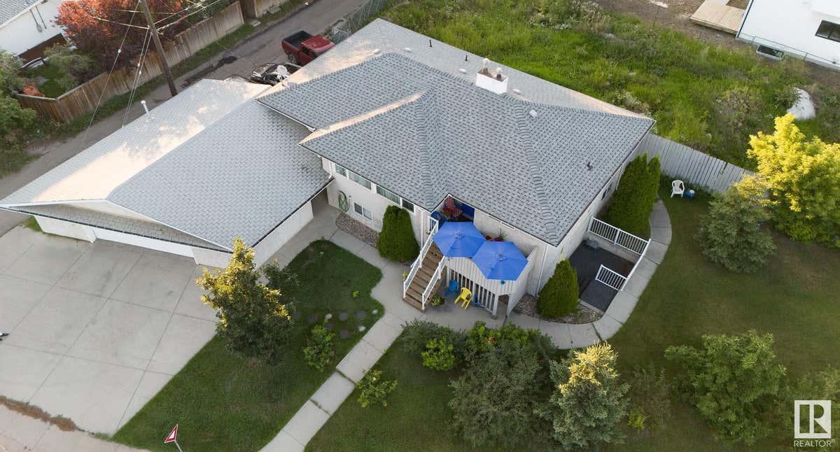 14904 107 AV NW, Edmonton, AB T5P 4Z2 House For Sale | RE/MAX | E4451013