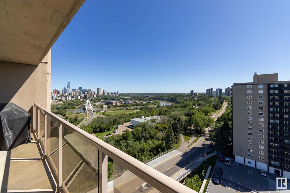 #1505 10649 SASKATCHEWAN DR NW, Edmonton, AB T6E 6S8 Condo For Sale ...