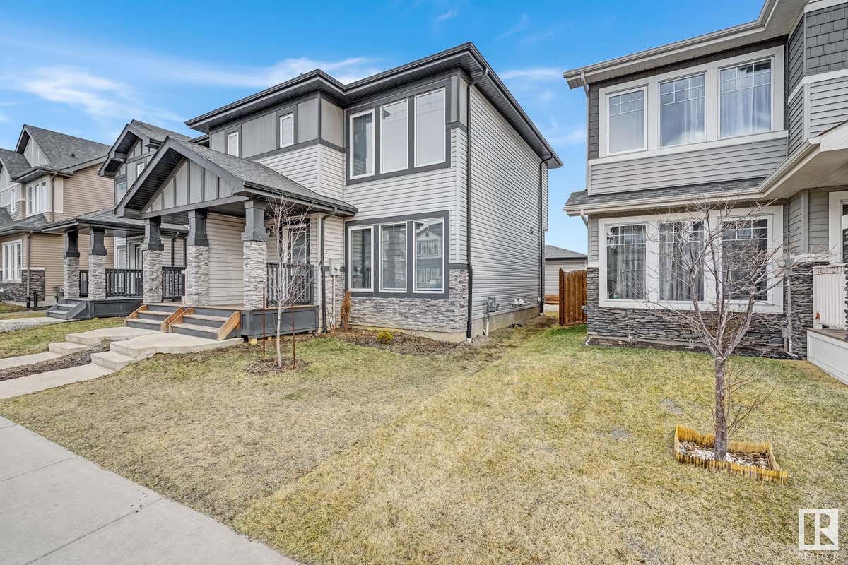 382 Allard BV SW, Edmonton, AB T6W 1A8 À vendre | RE/MAX | E4430401