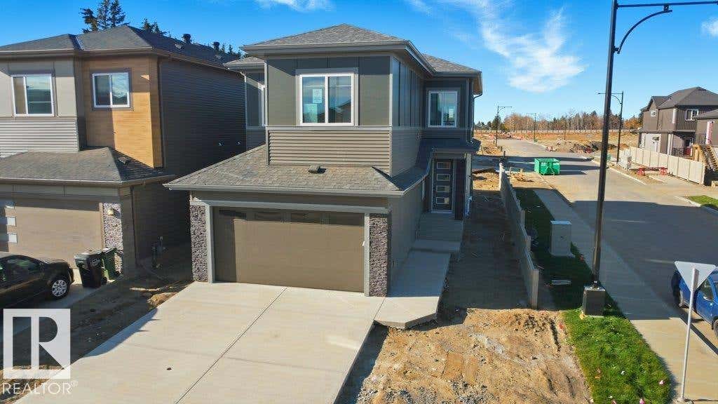 1558 SISKIN LINK LI NW, Edmonton, AB T5S 0V1 House For Sale | RE/MAX ...