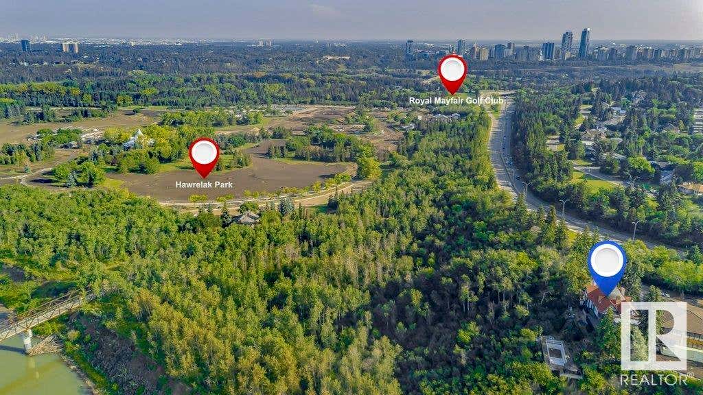 8638 SASKATCHEWAN DR NW, Edmonton, AB T6G 2A8 House For Sale | RE/MAX ...