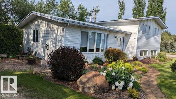 106 54500 LAC STE ANNE TRAIL, RURAL STURGEON COUNTY, AB T8R 1Z1 House ...