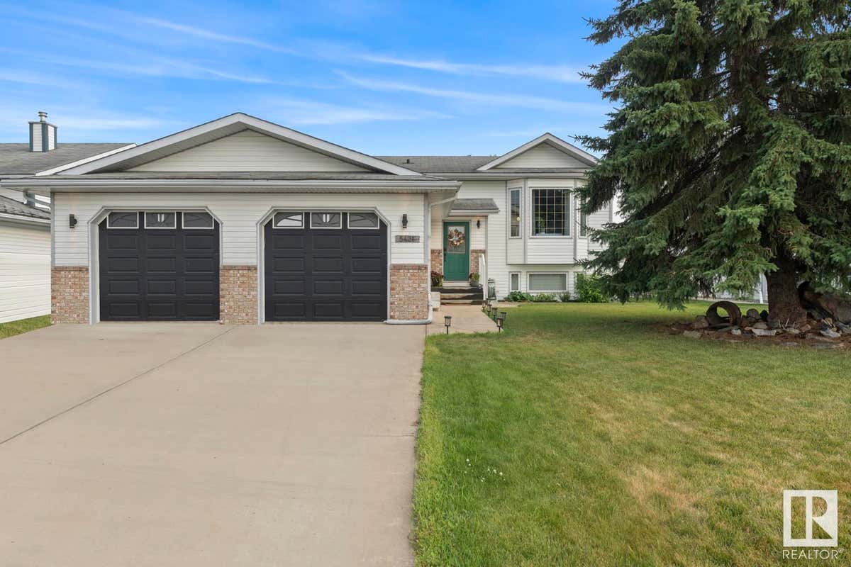 5421 53 AV, St. Paul Town, AB T0A 3A1 House For Sale | RE/MAX | E4449026