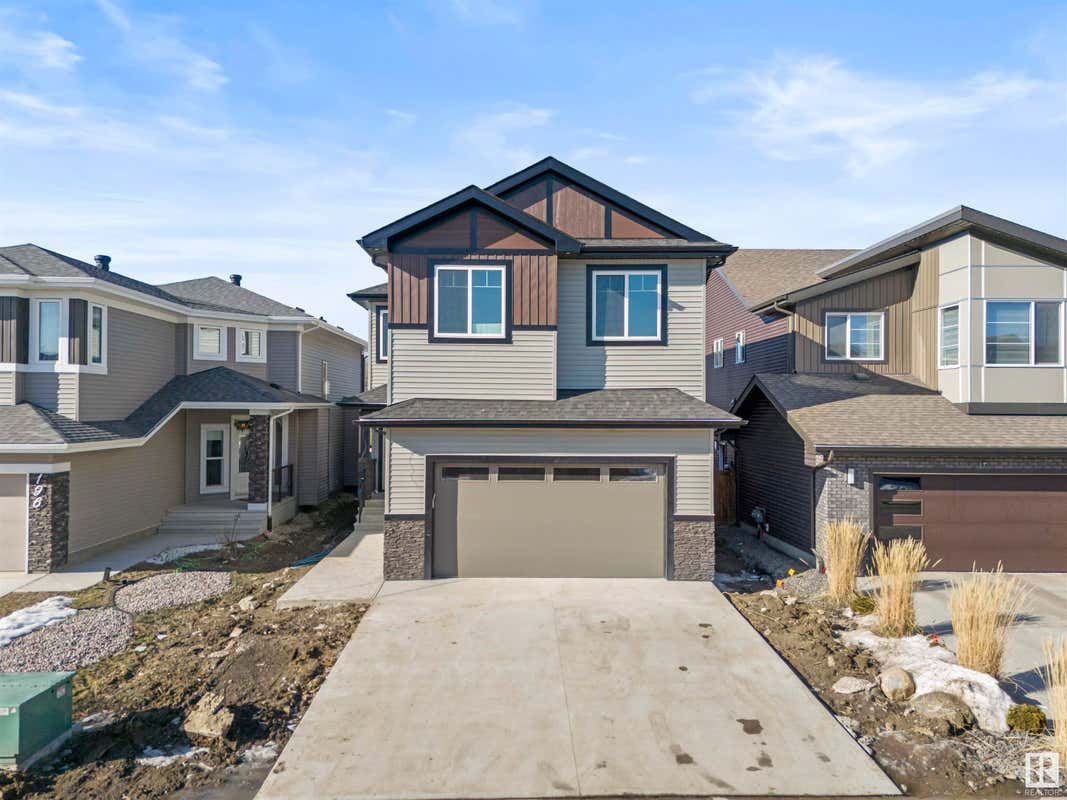 194 CAVANAGH COMMON SW, Edmonton, AB T6W 4H4 House For Sale | RE/MAX ...