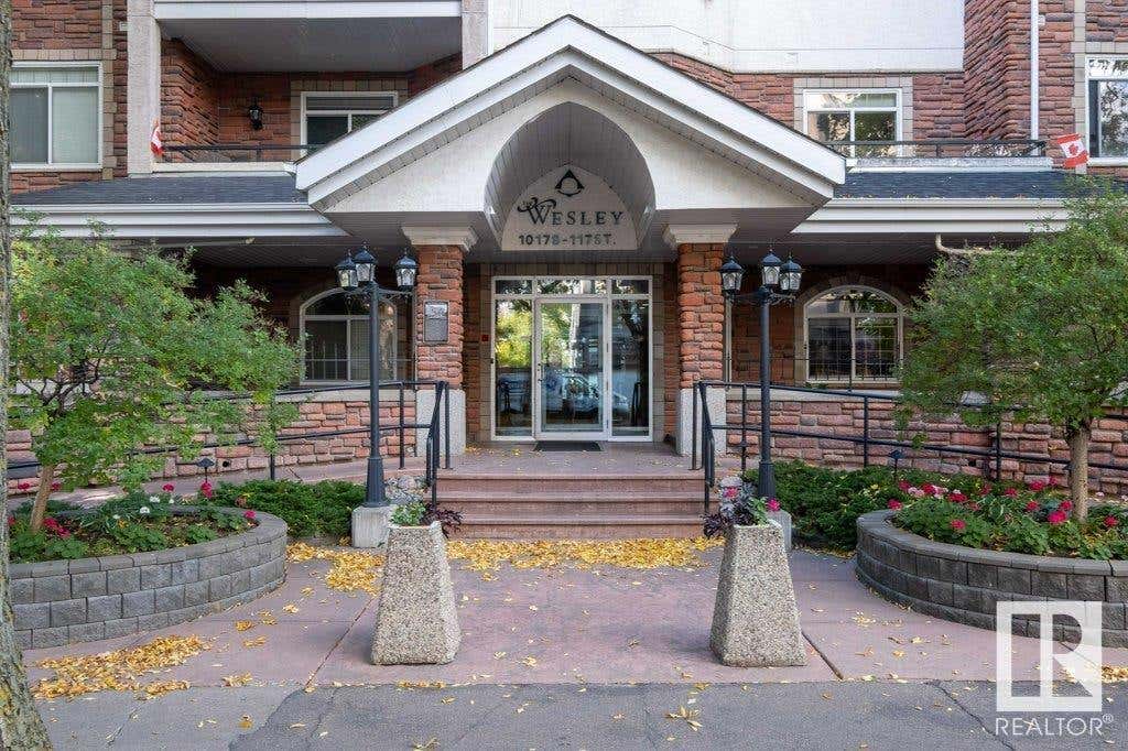#404 10178 117 ST NW, Edmonton, AB T5K 2X9 Condo For Sale | RE/MAX ...