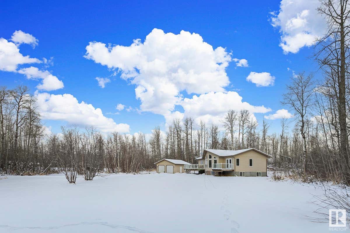 #20 5124 TWP ROAD 554, Rural Lac Ste. Anne County, AB T0E 0L0 House For ...