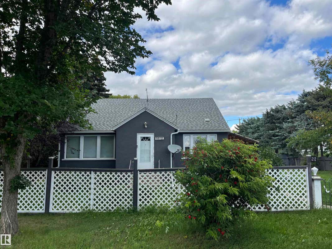 Viking Real Estate - Houses for Sale in Viking | REMAX