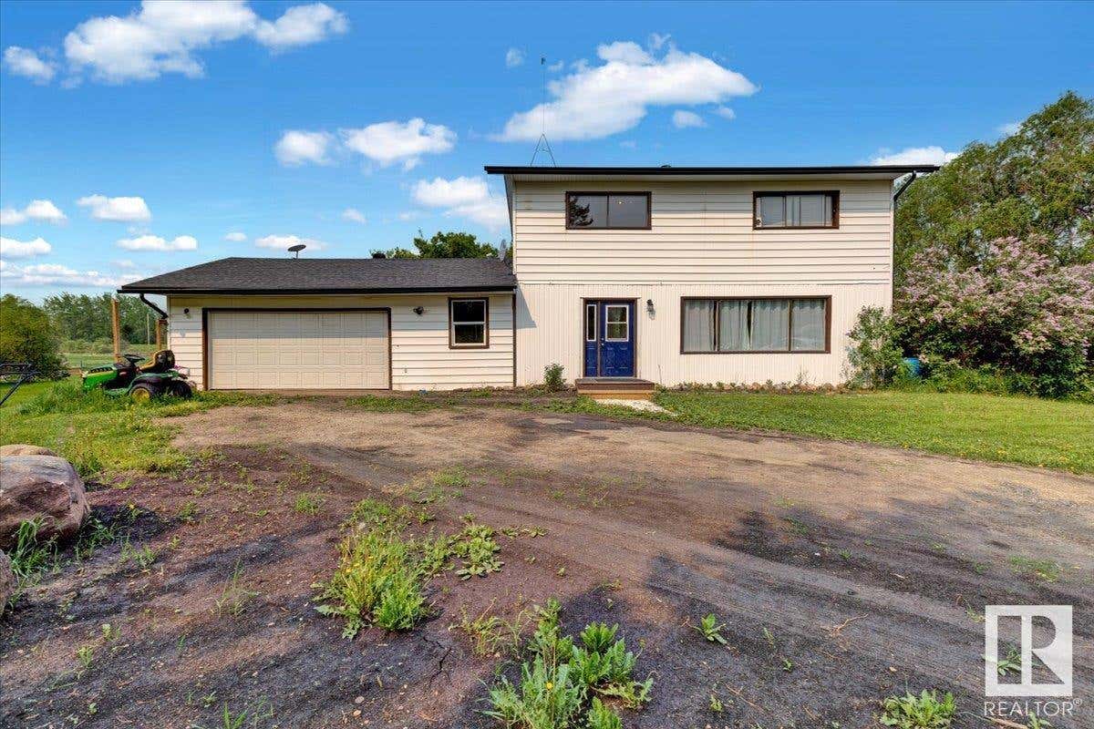 8 23429 Twp Rd 584, Rural Westlock County, AB T0G 1L0 À vendre | RE/MAX ...