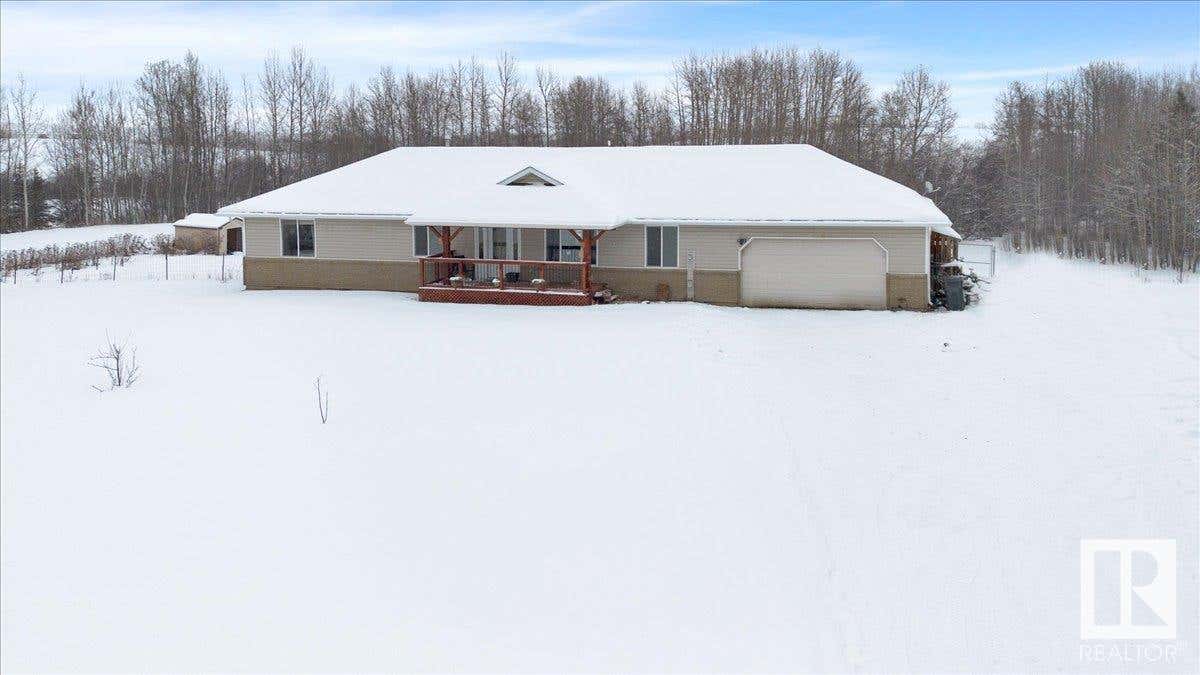 3 2319 TWP ROAD 524 NE, Rural Parkland County, AB T7Y 3M5 À vendre | RE ...