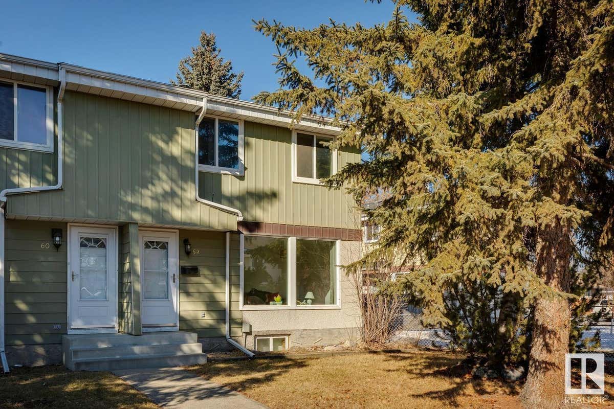 Devon Real Estate - Houses for Sale in Devon | RE/MAX