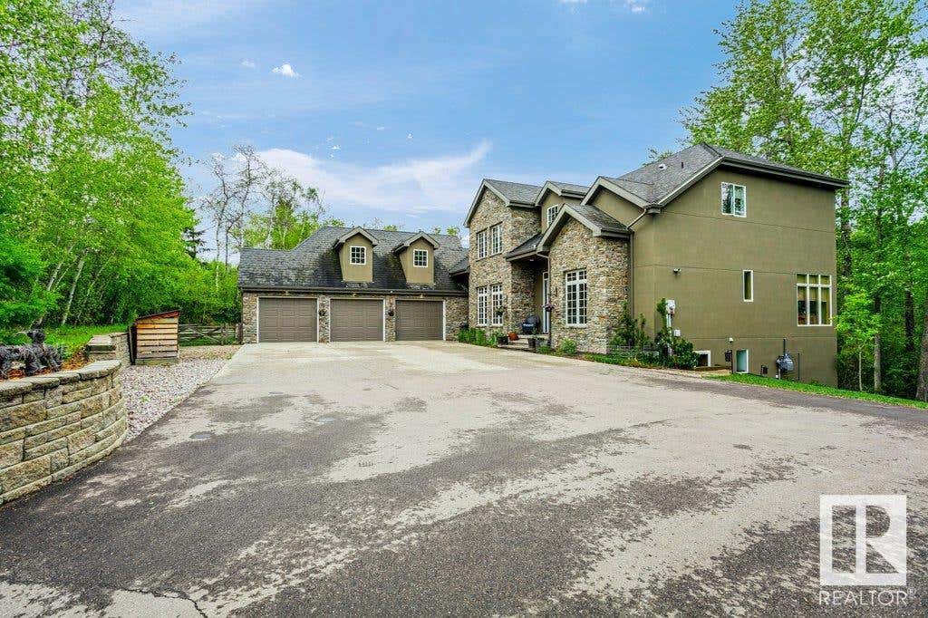 19 51222 RGE RD 260, Rural Parkland County, AB T7Y 1B1 House For Sale ...