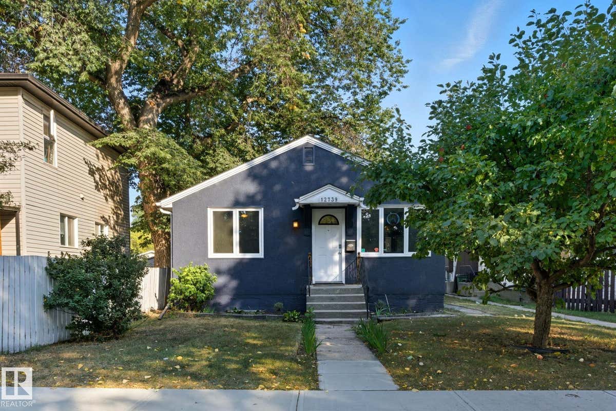 12739 119 ST NW, Edmonton, AB T5E 5M2 House For Sale | RE/MAX | E4458084
