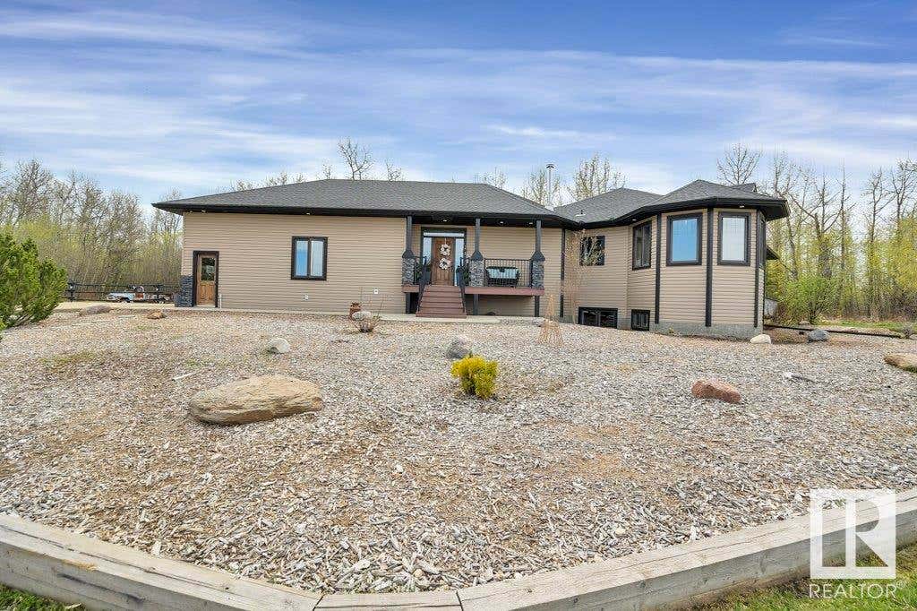 49274 RGE ROAD 274, Rural Leduc County, AB T0C 0V0 House For Sale | RE ...