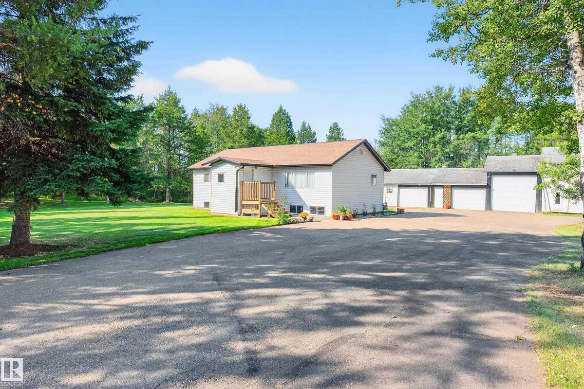 53524 RGE ROAD 15, Rural Lac Ste. Anne County, AB T0E 1V0 House For ...