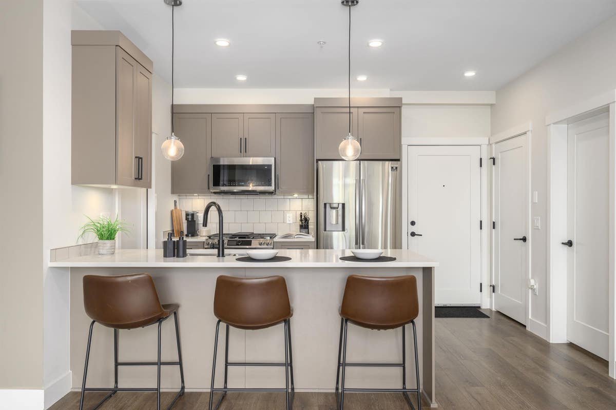 204 22638 119 AVENUE, Maple Ridge BC V2X 4L1, Maple Ridge, BC V2X 4L1 ...