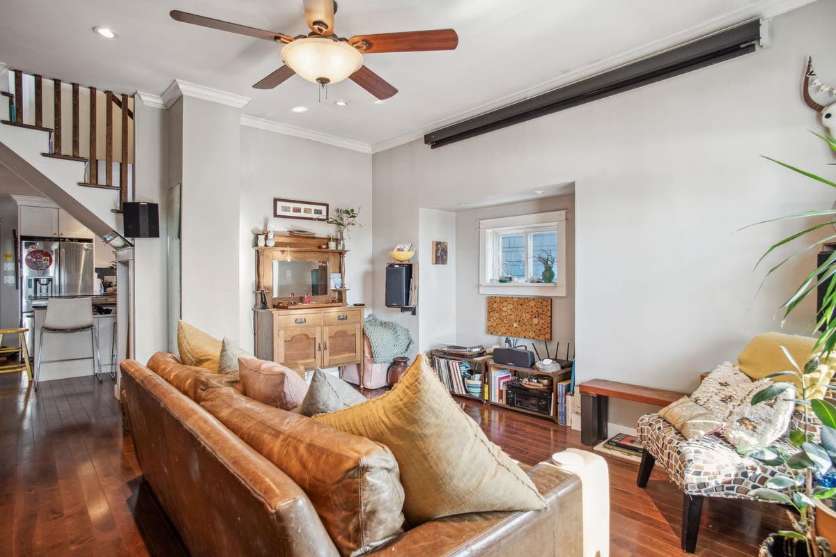 3617 ADANAC STREET, Vancouver BC V5K 2P7, Vancouver, BC V5K 2P7 House ...